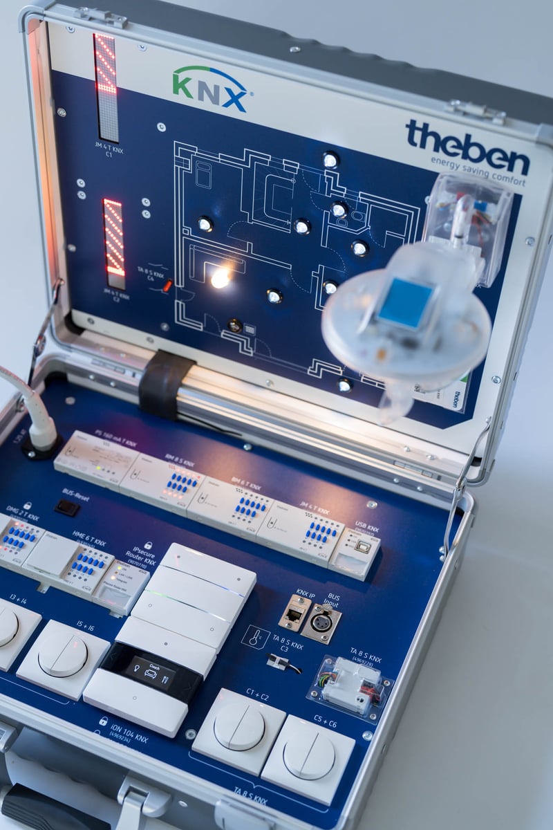 Smart Home & KNX Training Case